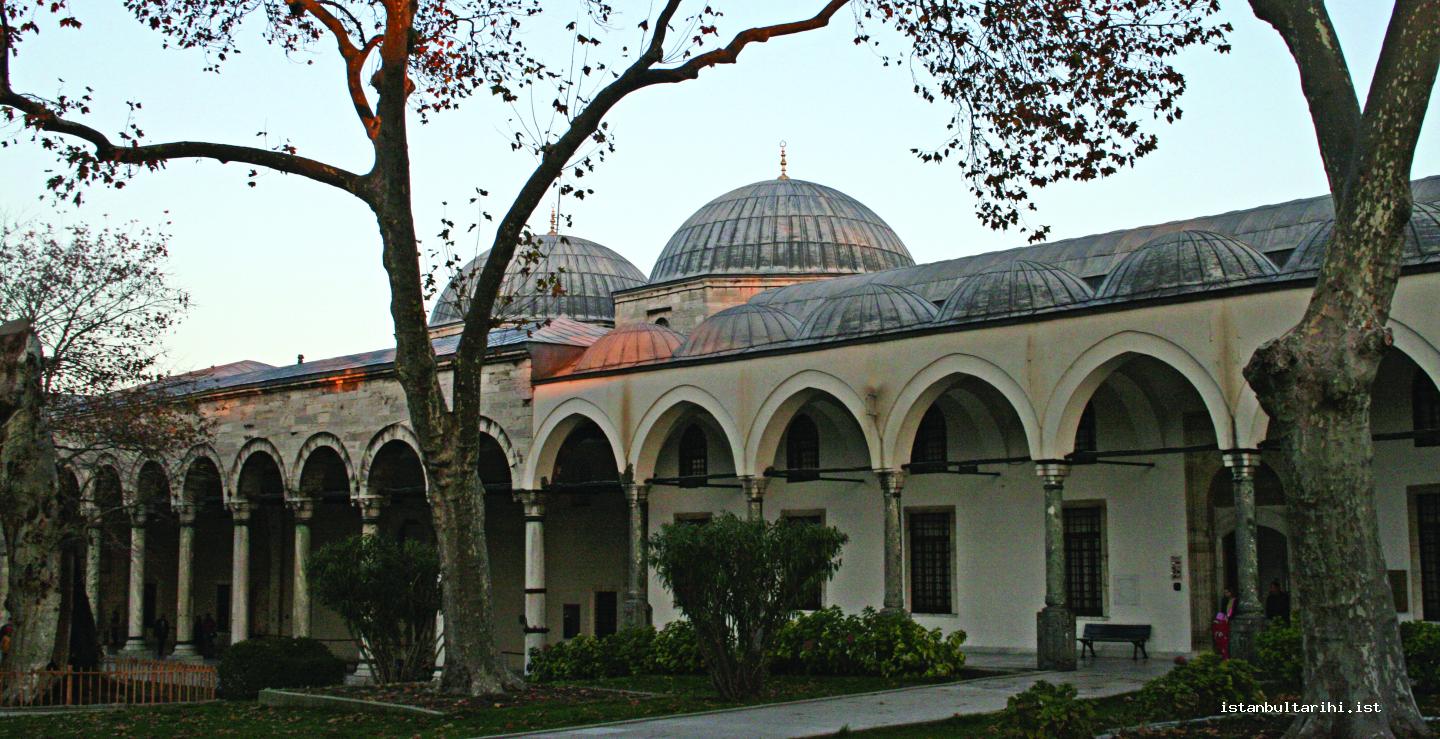 OSMANLI İSTANBUL’UNDA GELENEKSEL EĞİTİM VE ULEMA | Büyük İstanbul Tarihi